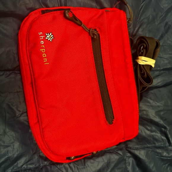 Sherpani | Bags | Sherpani Zoom Crossbody Bag | Poshmark